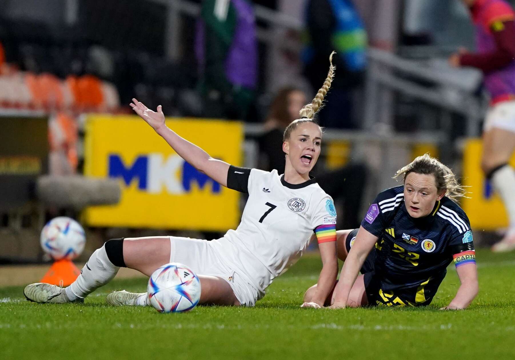 Giulia Gwinn: «In meinen Augen ist dieser Vorfall bodenlos» | ANTENNE ...