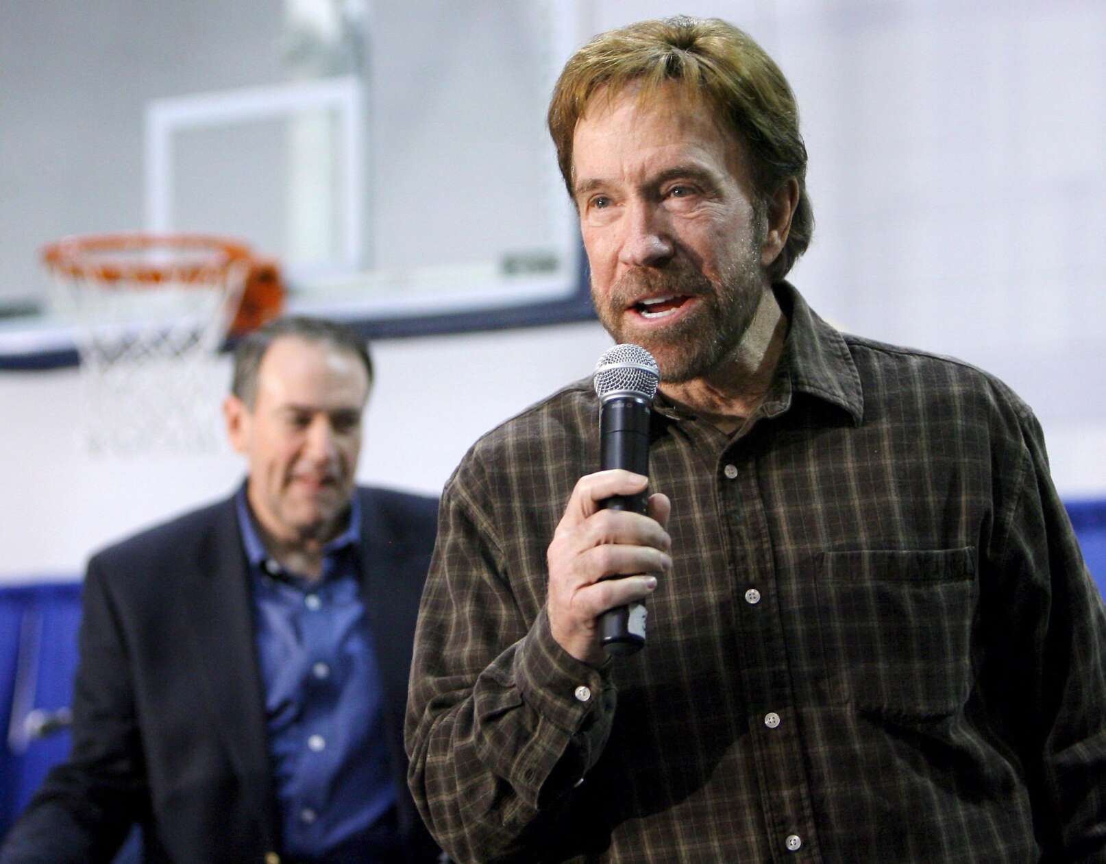 Chuck-Norris-Witze: Kultstatus über den Tod hinaus | ANTENNE BAYERN