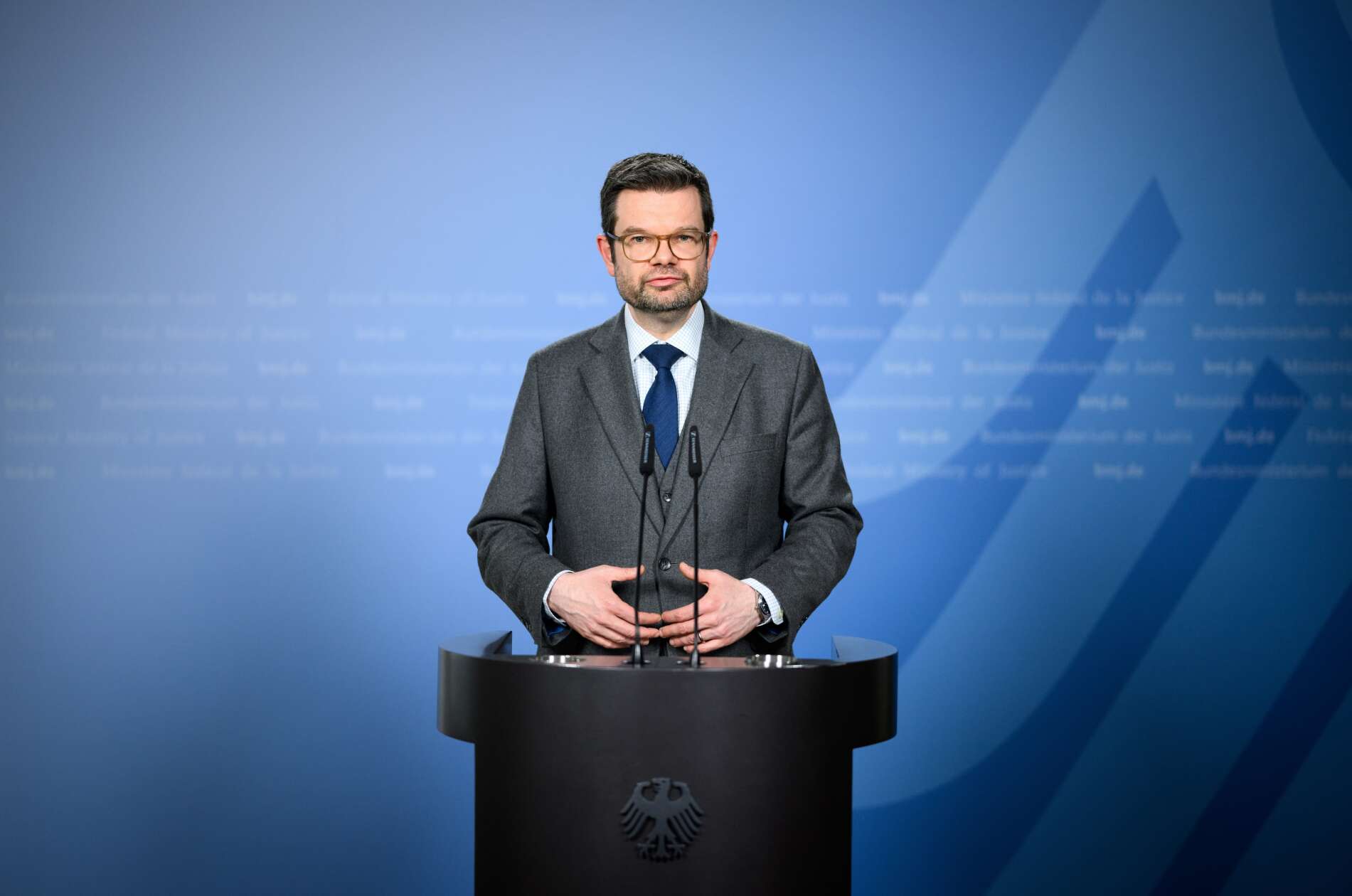 Buschmann zur Cannabis-Politik: Lieber Verbrecher verfolgen!