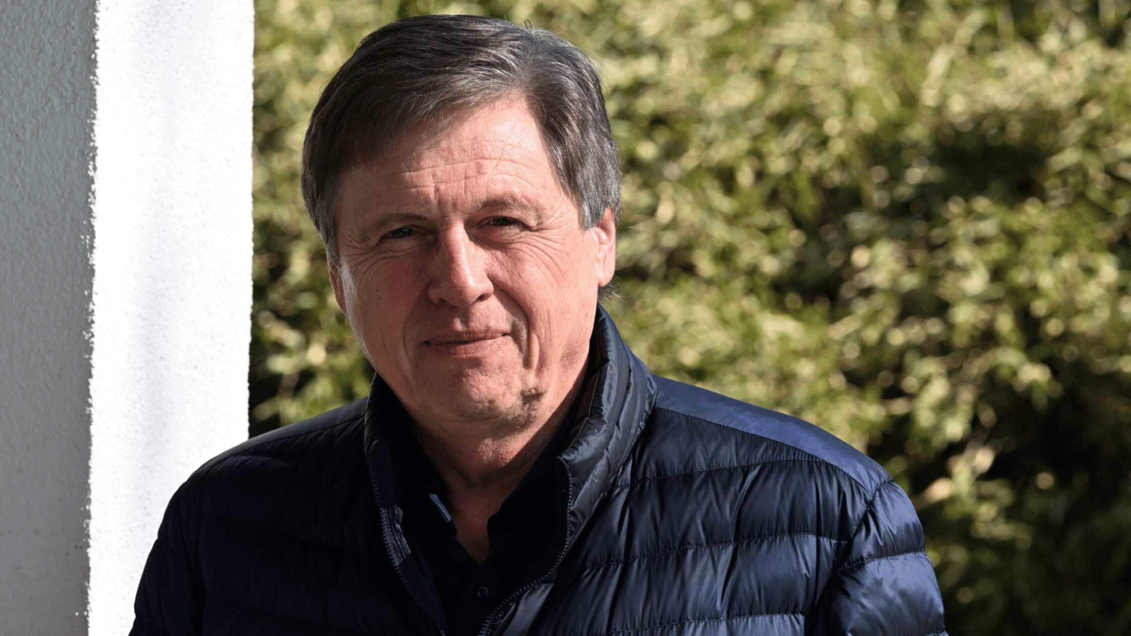 Prof. Dr. Ulrich Walter kritisiert Weltraum-Satellitenprojekte